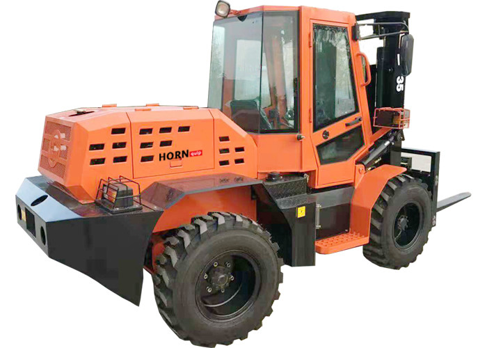 Small All Terrain Forklift W35 3500kg Rated Load 4 Wheel Drive Forklift